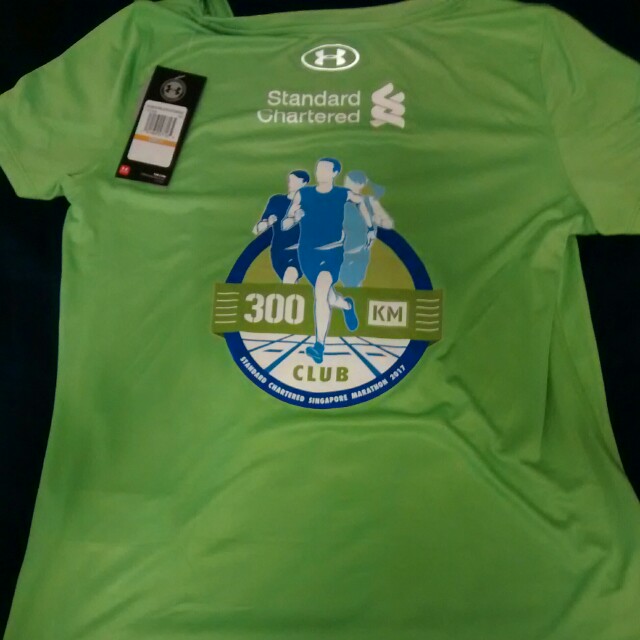 Standard Chartered Marathon women event tee and draw string bag, Men's ...