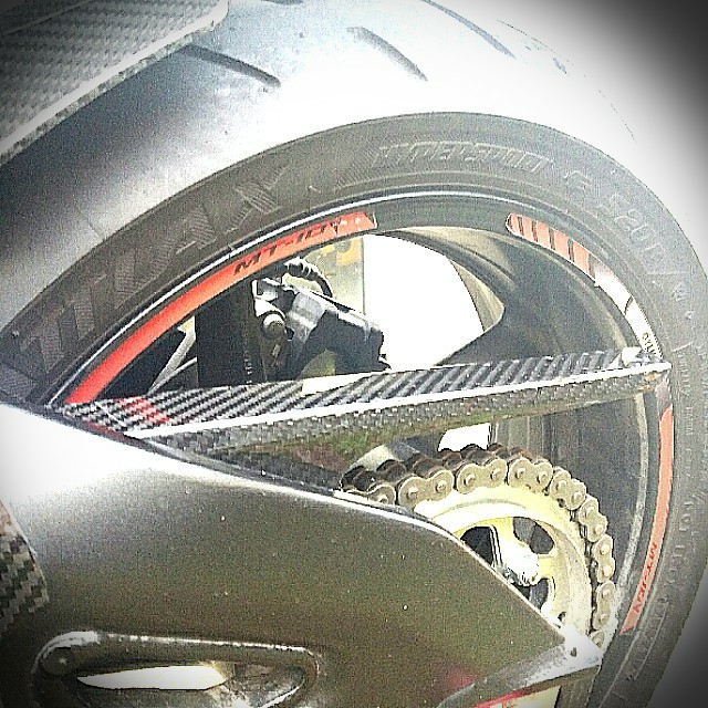 Yamaha Mt-10 / Mt10 / R1 Carbon Fibre Chain Guard, Motorcycles ...