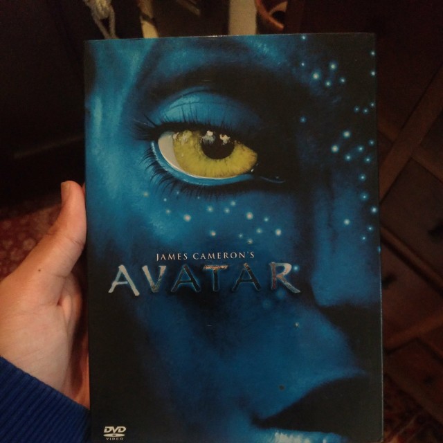 Avatar DVD, Hobbies & Toys, Music & Media, CDs & DVDs on Carousell