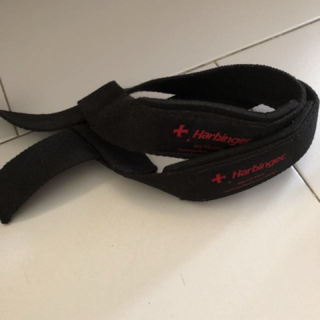 Harbinger padded lifting straps, Sports Equipment, Exercise & Fitness ...