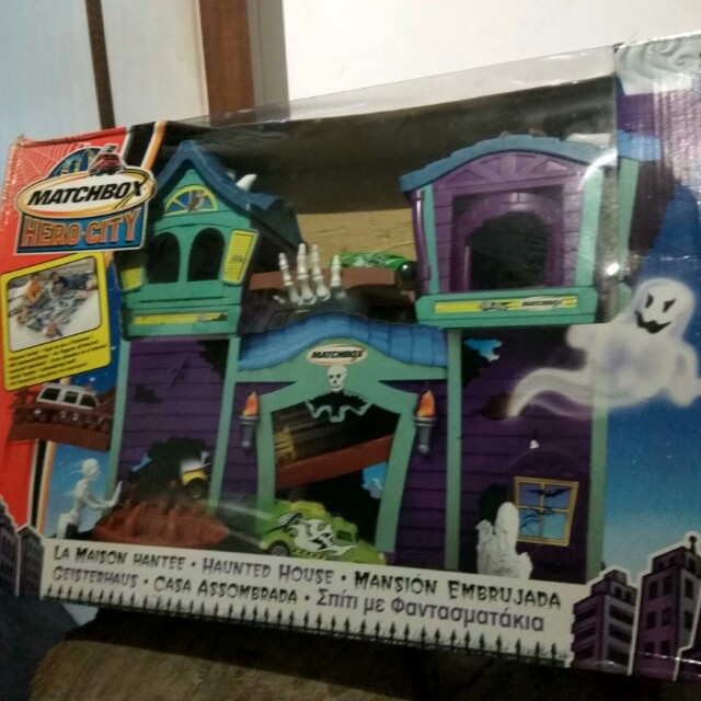 Matchbox hero city haunted house, Hobbies & Toys, Toys & Games on Carousell