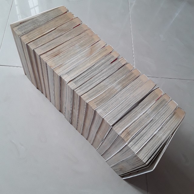 Monster manga by Naoki Urasawa Chinese vol 1-18 (Complete), Hobbies ...