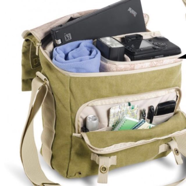 National Geography Earth Explorer Camera Bag, Women's Fashion, Bags ...