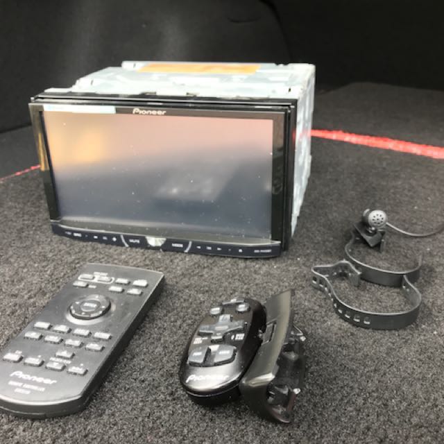 Pioneer AVH- P4450 BT, Car Accessories on Carousell