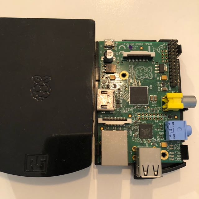Raspberry Pi 1 with casing, Video Gaming, Gaming Accessories, Cases ...