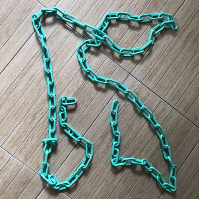 Chain(plastic), Hobbies & Toys, Toys & Games on Carousell