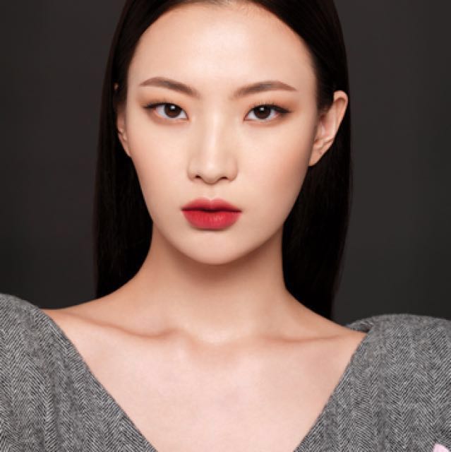 Laneige x YCH Two Tone Matte Lip Bar – 02 Red Cashmere, Beauty ...