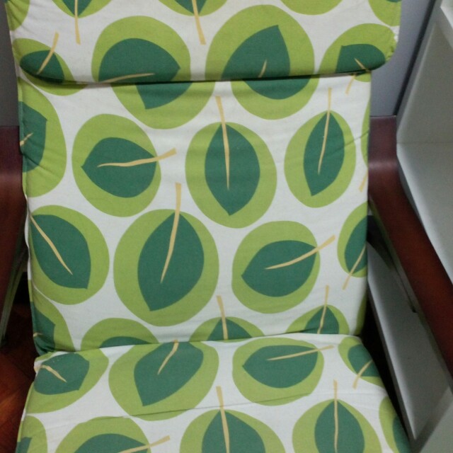 Mandaue foam rocking chair on Carousell