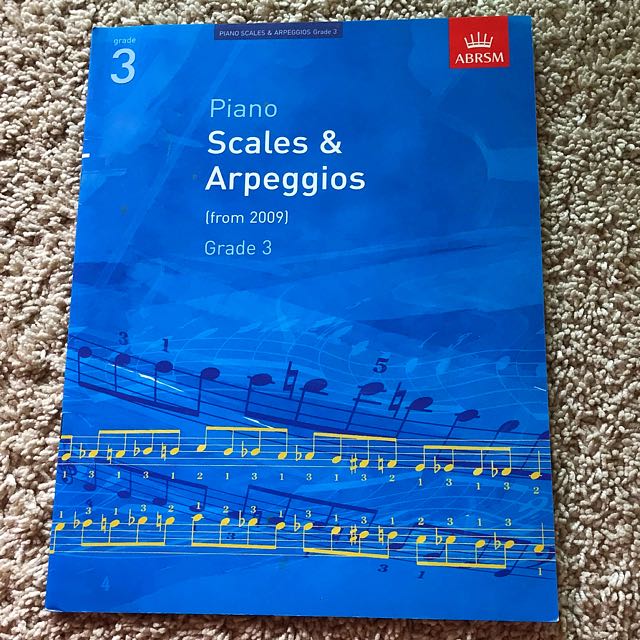 Piano Scales & Arpeggios (ABRSM Grade 3), Hobbies & Toys, Books ...