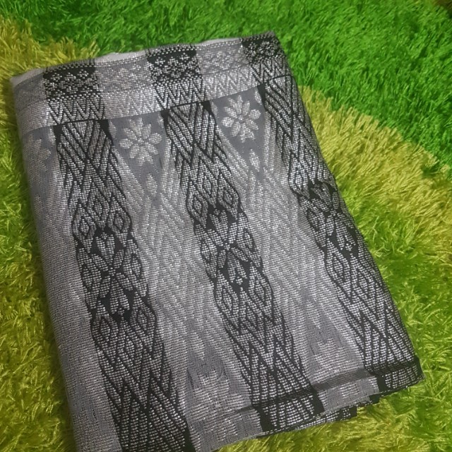 Baju Melayu Jakel Aaron Aziz, Men's Fashion, Muslim Wear, Baju Melayu ...