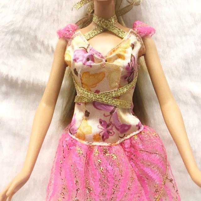 Barbie 01 doll dress pink, 興趣及遊戲, 收藏品及紀念品, 明星周邊 - Carousell