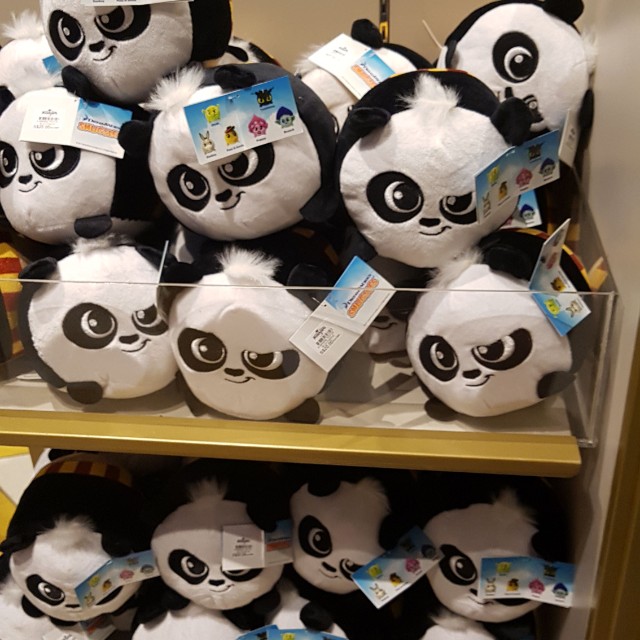 (PO) Universal Studios Singapore USS kung fu panda, shrek, toothless ...