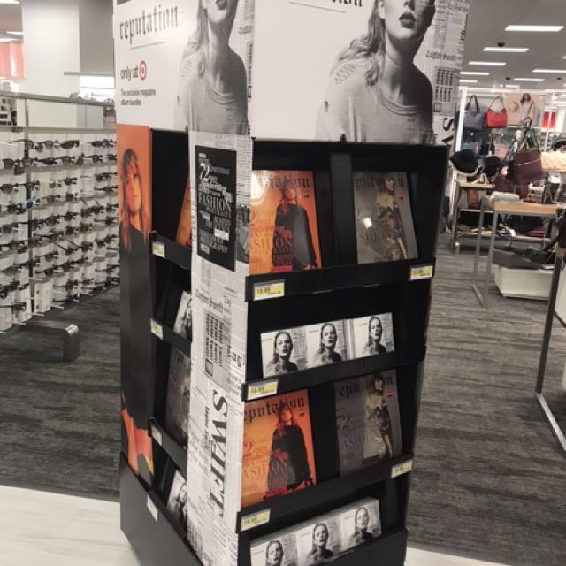 Taylor Swift reputation Target Exclusive magazines (CD included ...