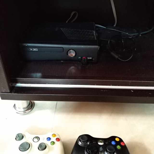 Used xbox 360, Video Gaming, Video Game Consoles, Xbox on Carousell