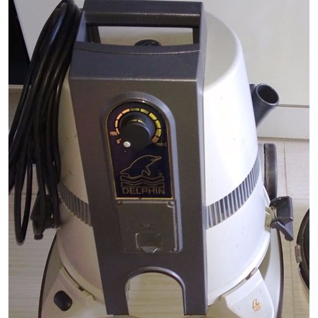 Delphin Vacuum Cleaner, Home Appliances on Carousell