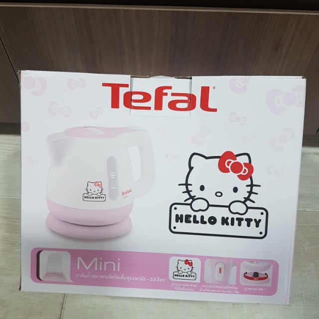 Mini compact hello kitty kettle, TV & Home Appliances, Kitchen ...