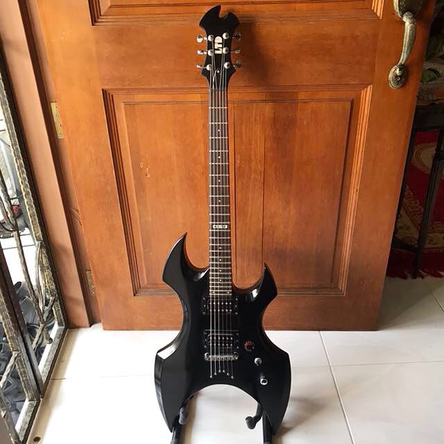 ESP LTD AX-50, Hobbies & Toys, Music & Media, Musical Instruments on ...