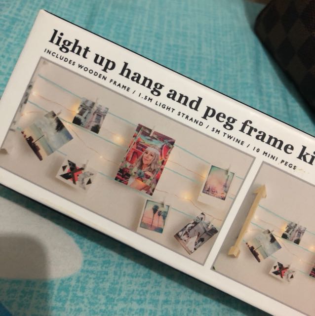 Light up hang & peg frame kit, Hobbies & Toys, Stationery & Craft ...