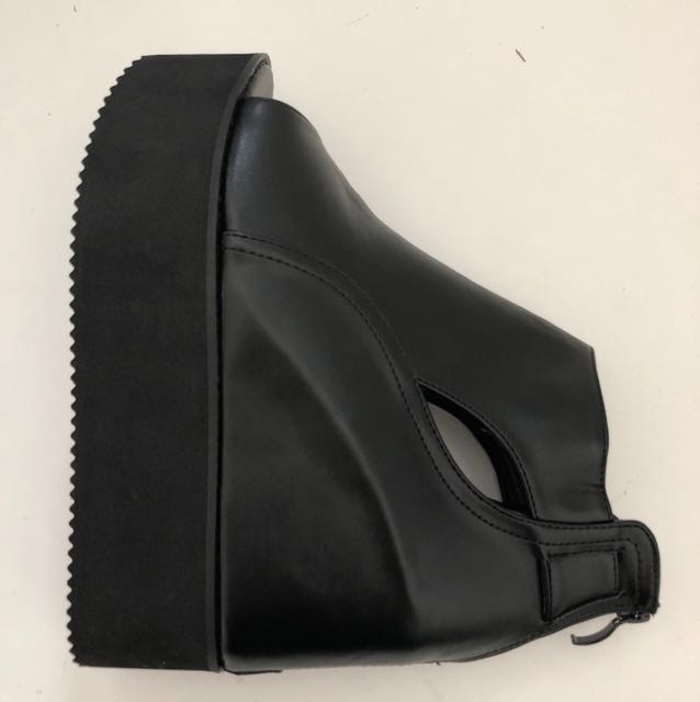 Rare 2 inch black platforms increased height and cosplayers! $25 only ...