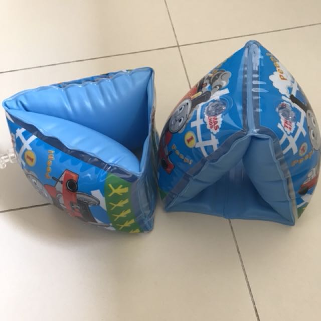 Thomas & Train arm float, Babies & Kids, Infant Playtime on Carousell