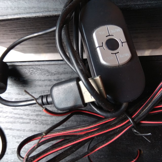 Edifier R600 USB, Audio, Soundbars, Speakers & Amplifiers on Carousell