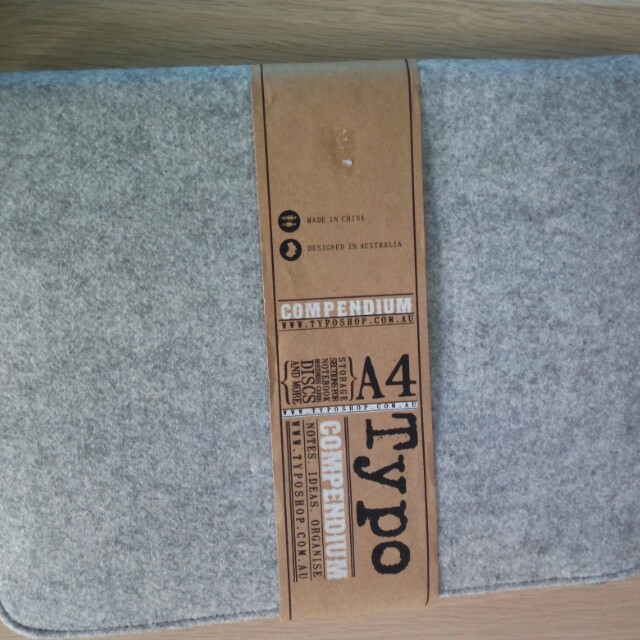 TYPO A4-sized felt folder, Hobbies & Toys, Stationery & Craft ...