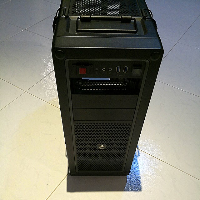 Corsair Vengeance C70 Mid-Tower Computer Case - Gunmetal Black ...