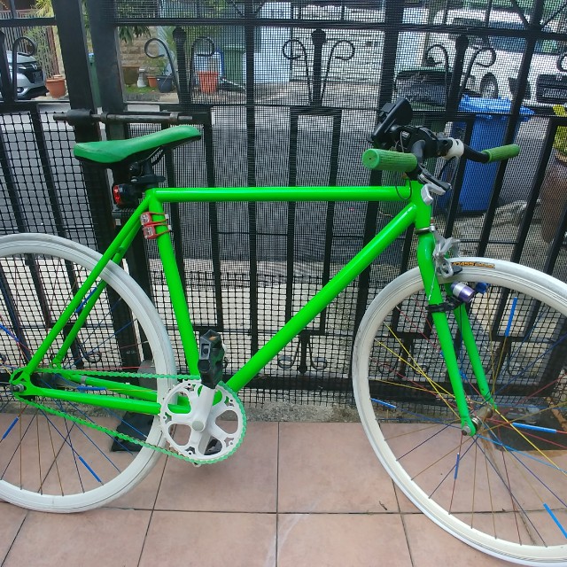 Green fixie, Sports Equipment, Bicycles & Parts, Bicycles on Carousell