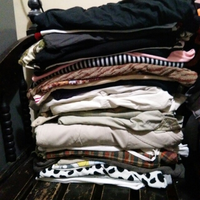 Mixed clothes business starter pack, Women's Fashion, Tops, Others Tops ...