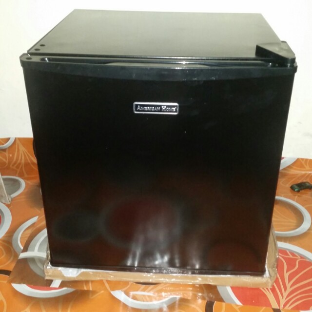 Personal Bar Refrigerator, TV & Home Appliances, Kitchen Appliances ...