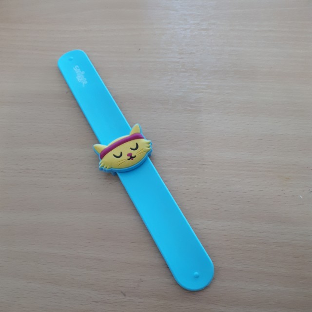 smiggle slap bracelet, Luxury, Accessories on Carousell