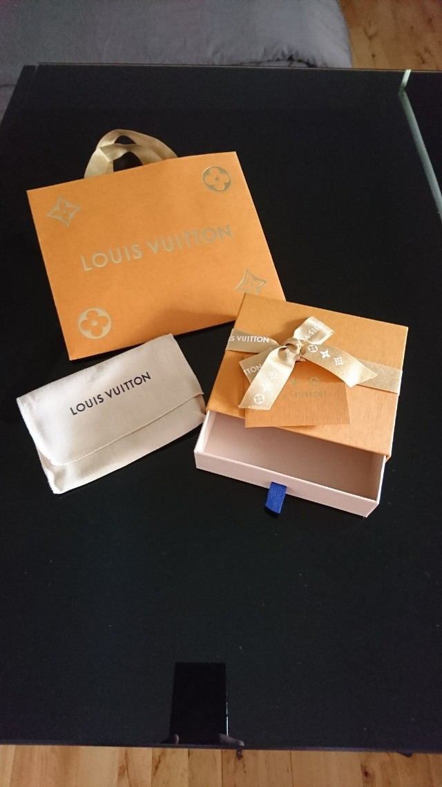 Authentic LV Small Wallet Box, Luxury, Accessories on Carousell