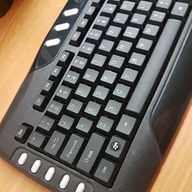 Imation wireless Keyboard #uobpaynow, Computers & Tech, Parts ...
