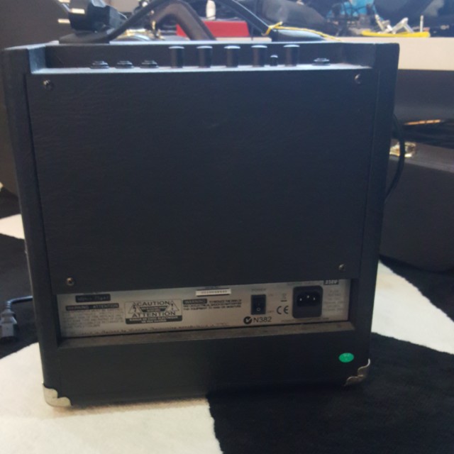 Ashdown After Eight 15W bass combo amp, Hobbies & Toys, Music & Media ...