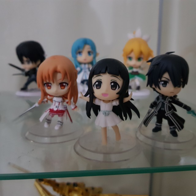 Asuna Kirrito and yui mini figurine, Hobbies & Toys, Memorabilia ...