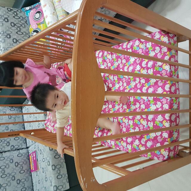 Free Baby Court (Disassembled, Can Fit Into Sedan Car), Babies & Kids ...