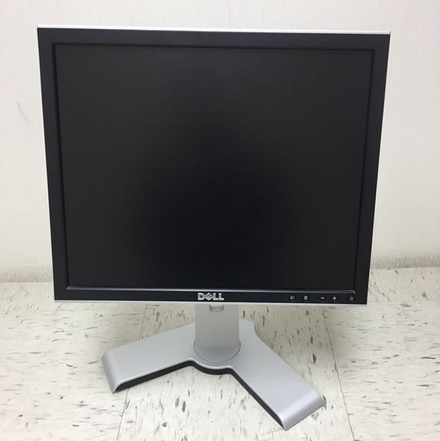 Dell monitor 17吋 （共有兩隻）, 電腦＆科技, 電腦周邊及配件, 電子屏幕 - Carousell