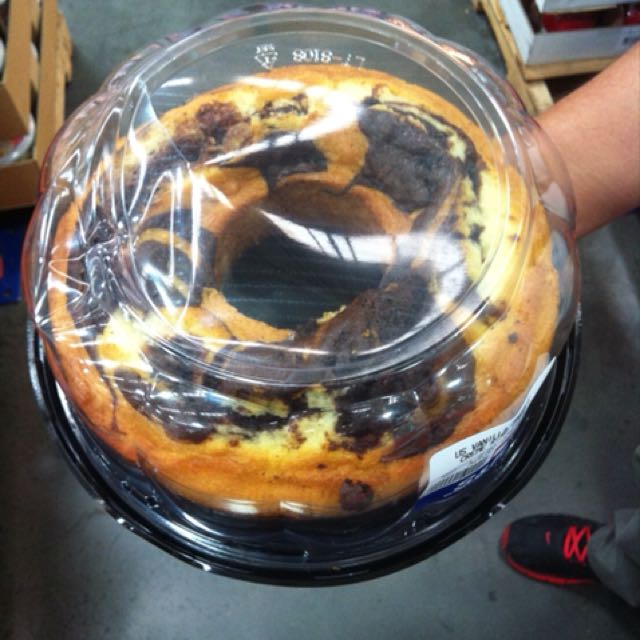 S&R Cakes, Food & Drinks, Homemade Bakes on Carousell