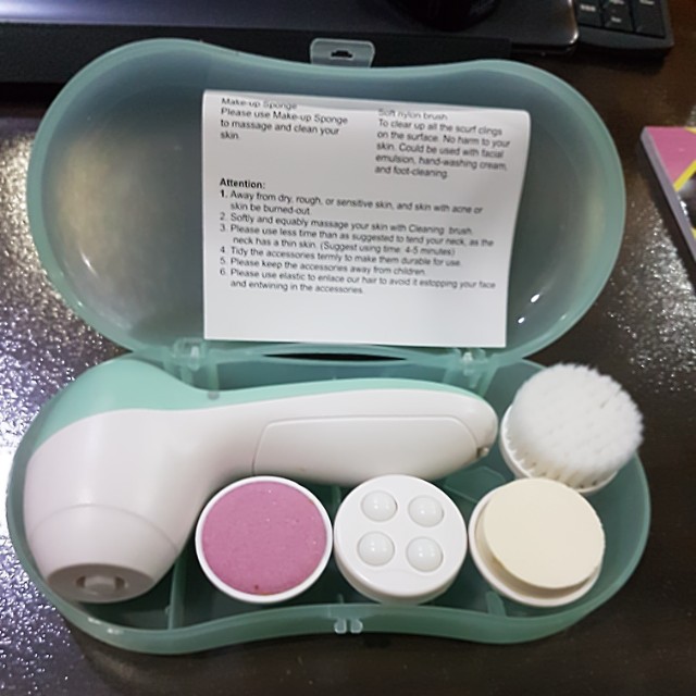 Cleansing kit, Beauty & Personal Care, Bath & Body, Body Care on Carousell