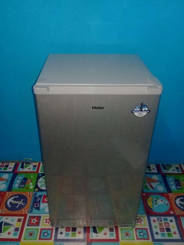 HAIER HR-95H BAR FRIDGE, TV & Home Appliances, Kitchen Appliances ...