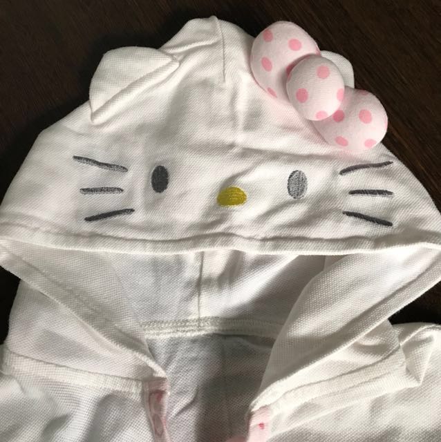 Hello kitty cape jacket, Babies & Kids, Babies & Kids Fashion on Carousell