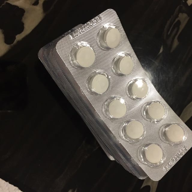 Suncal D calcium carbonate vitamin D, Everything Else on Carousell