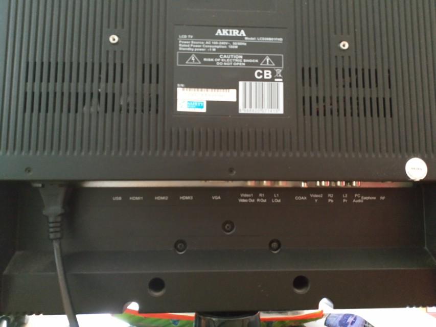 Akira LCD TV 32 inch, TV & Home Appliances, TV & Entertainment, TV on ...