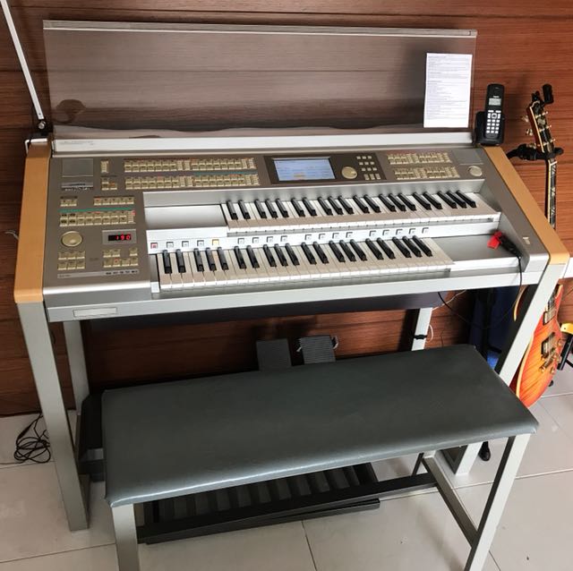 Yamaha Stagea ELS-01C, Hobbies & Toys, Music & Media, Musical Instruments on Carousell