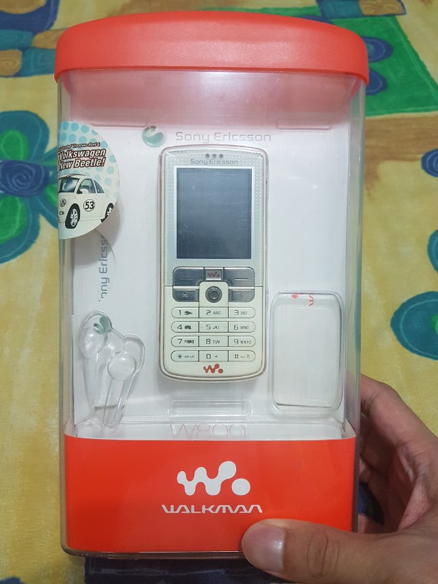 Classic Walkman Phone! Sony W800i, Mobile Phones & Gadgets, Mobile ...