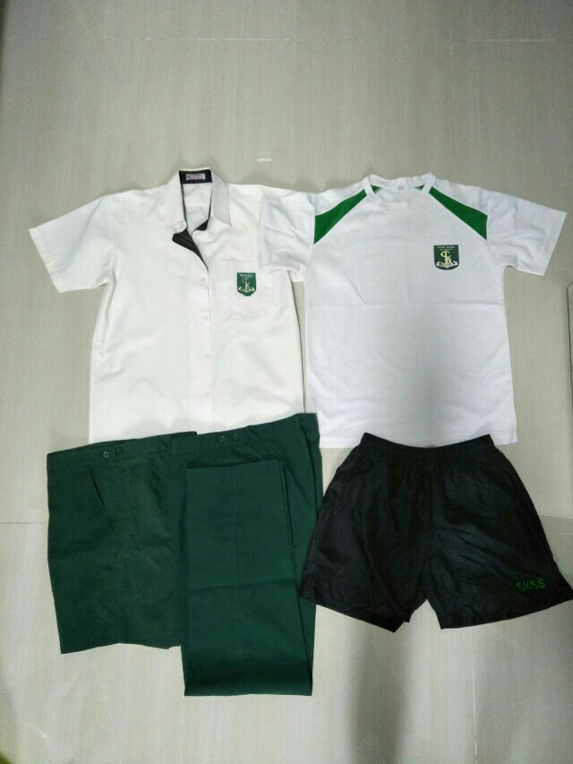 Sengkang Sec sch uniform, Everything Else on Carousell