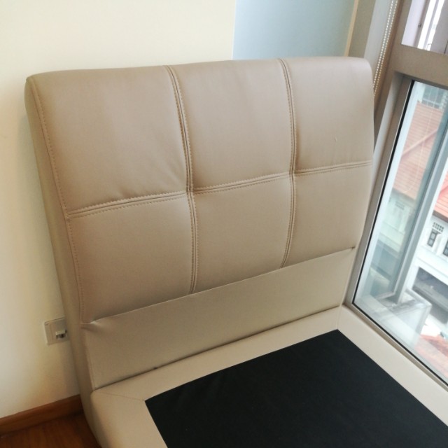 Single Bed Frame - Perfect condition - Paya Lebar Pick up, Furniture ...