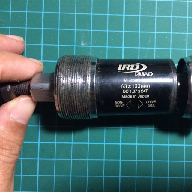 Square Taper bottom bracket IRD quad, Sports Equipment, Bicycles ...