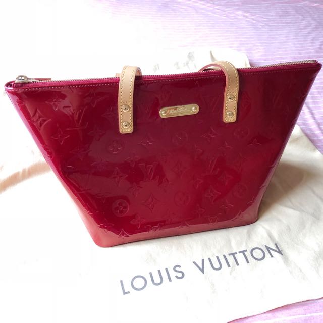 100% authentic LV Bag (RED), Women's Fashion, Bags & Wallets, Cross ...