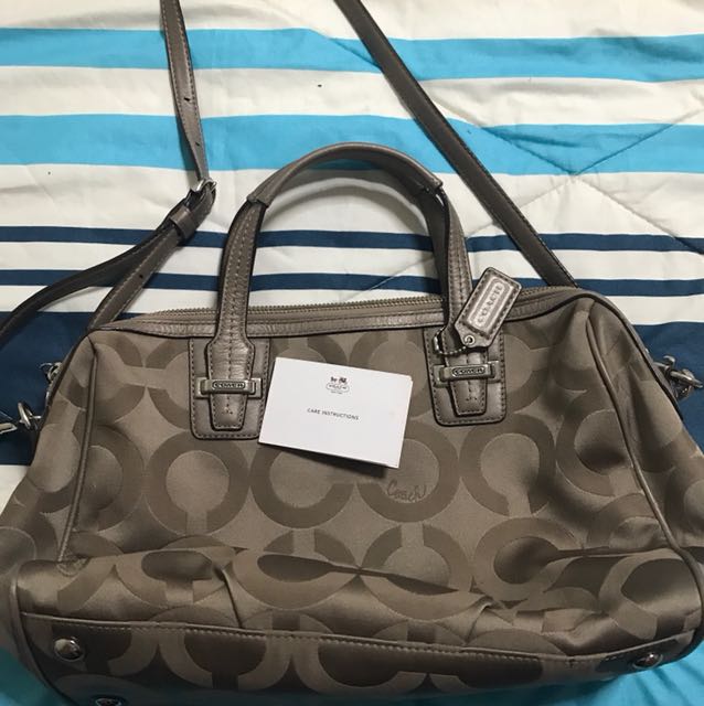Coach Bag, Luxury, Bags & Wallets on Carousell